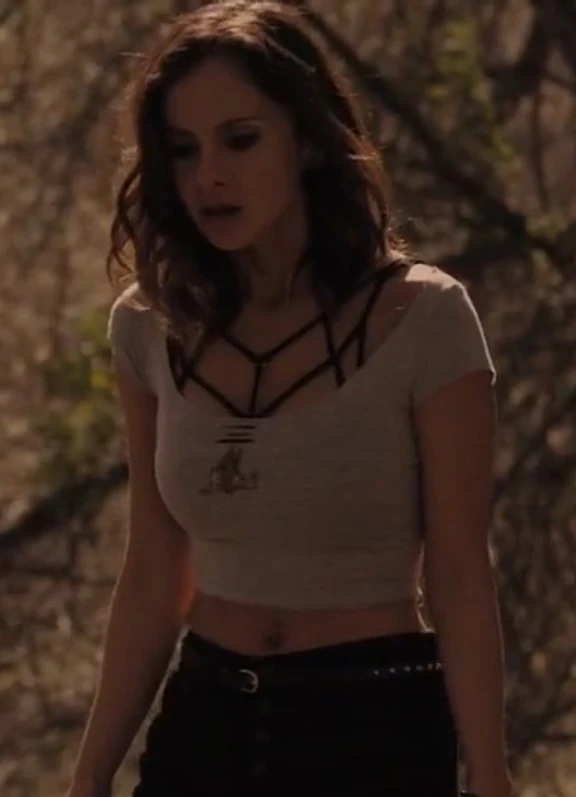 Rose Connors | Hatchet Wiki | Fandom