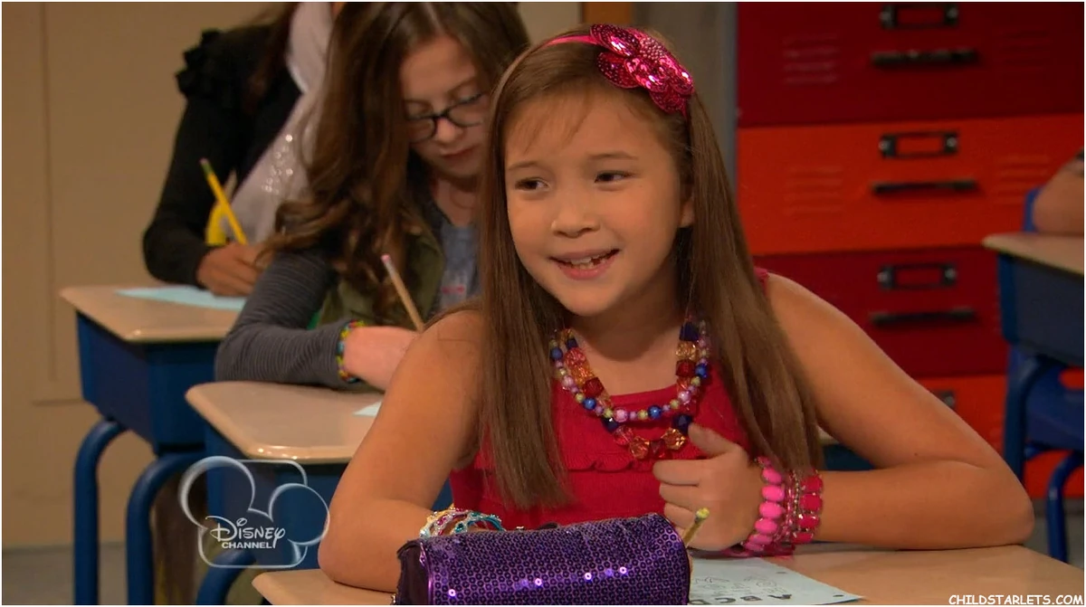 Zoey Wilson | Haunted Beast Wiki | Fandom