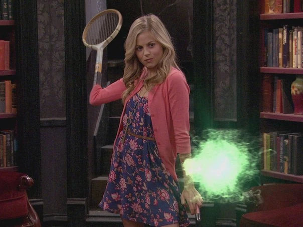 Glenda | Haunted Hathaways Wiki | Fandom