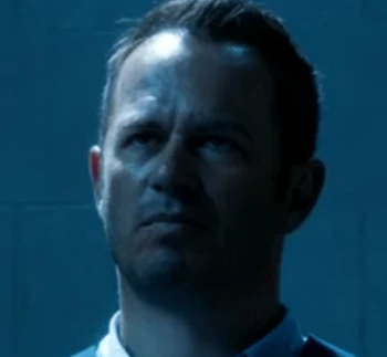 Thomas Farrow | Hawaii Five-O Wiki | Fandom