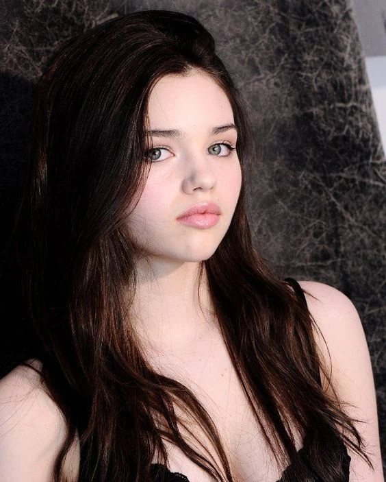 Ashley Carmichael | Wiki Hawkeyes à Poudlard | Fandom