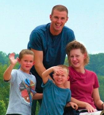 The Hawkins Family | HBO Kids: The Channel Wiki | Fandom