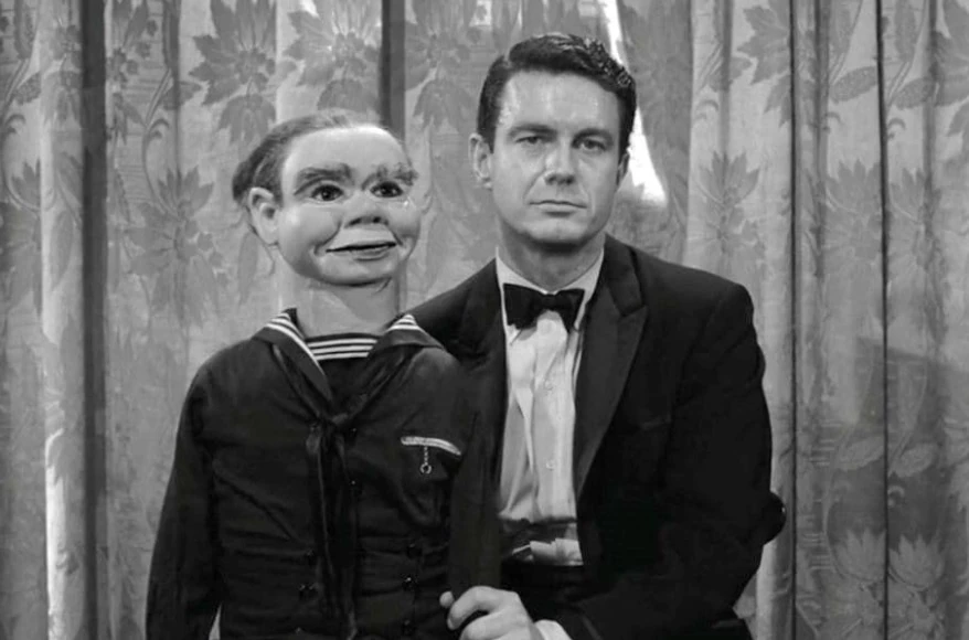 Twilight Zone: The Dummy | Headhunter's Holosuite Wiki | Fandom