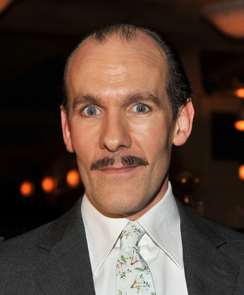 Simon Paisley Day | Headhunter's Holosuite Wiki | Fandom