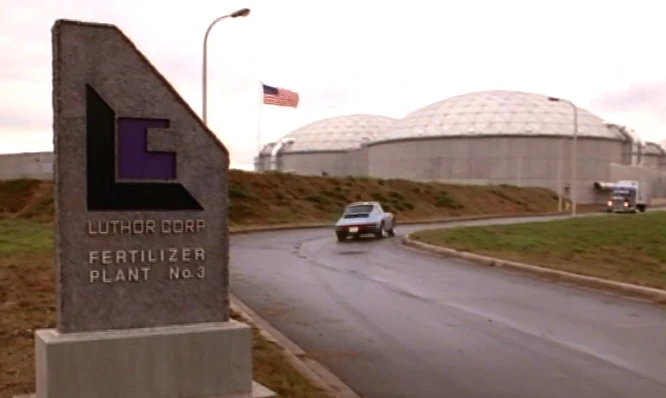 LuthorCorp Fertilizer Planet No. 3 | Headhunter's Holosuite Wiki | Fandom