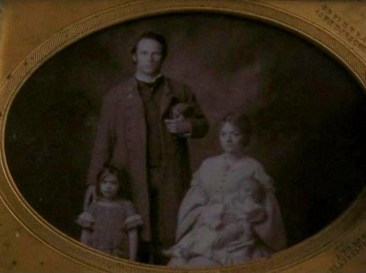 Compton family | Headhunter's Horror House Wiki | Fandom