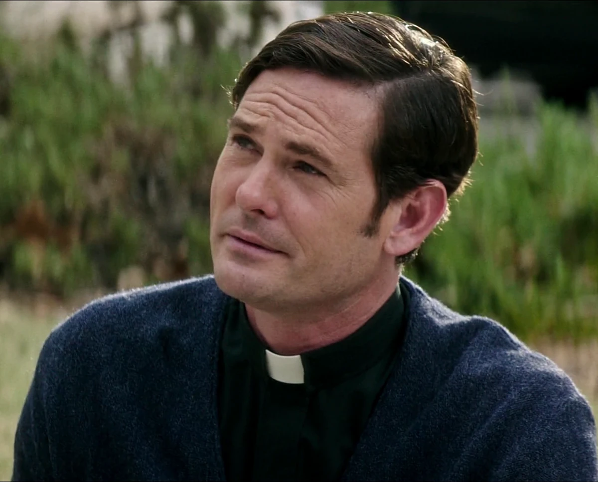 Tom Hogan | Headhunter's Horror House Wiki | Fandom