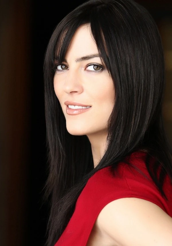 Monique Ganderton | Headhunter's Horror House Wiki | Fandom
