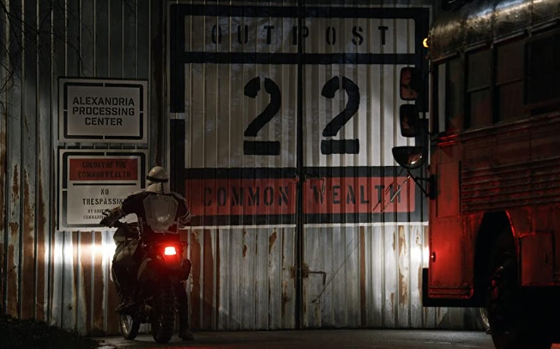 Walking Dead Outpost 22 Headhunters Horror House Wiki Fandom