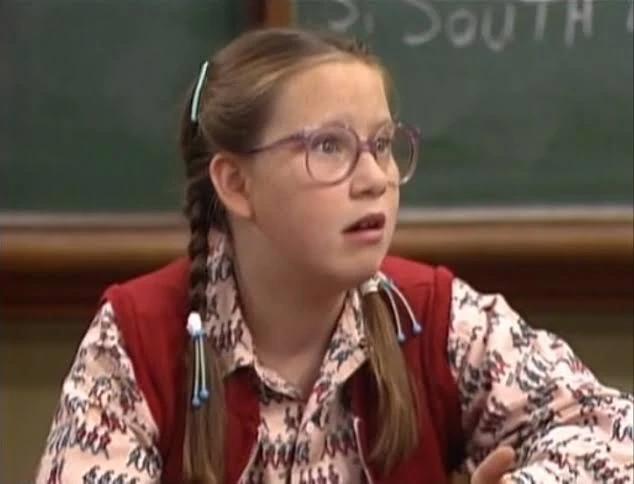 Janice Lazarotto | Head of the Class Wiki | Fandom