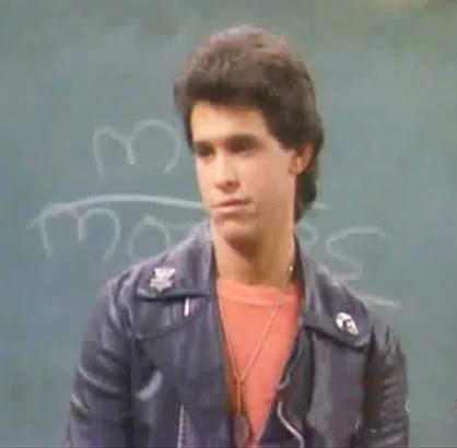 Eric Mardian | Head of the Class Wiki | Fandom