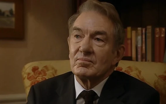 Dr Alexander Burton | Heartbeat Wiki | Fandom