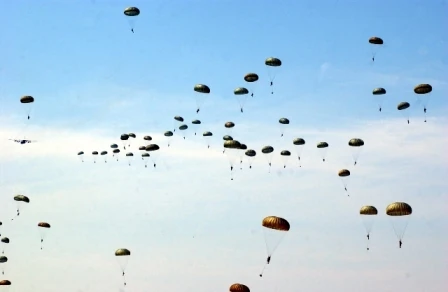 Airborne | Hearts of Iron Wiki | Fandom