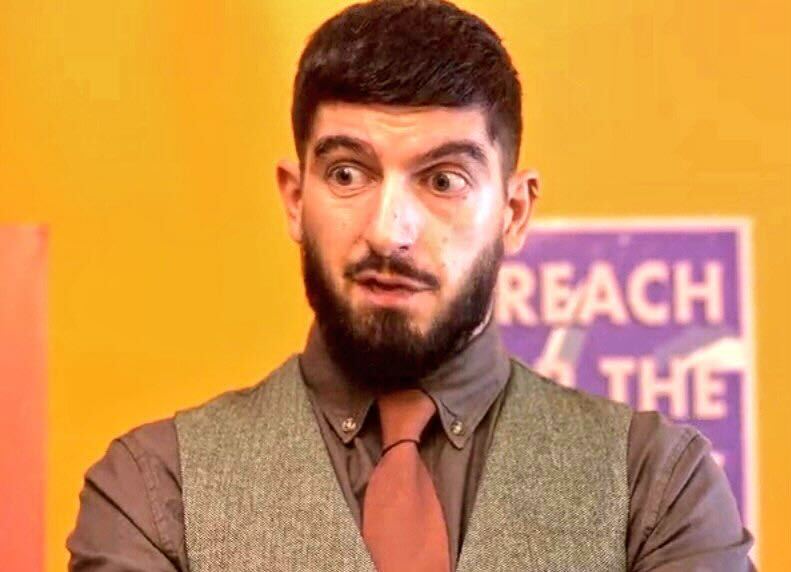 Youssef Farouk | Heartstopper Wiki | Fandom