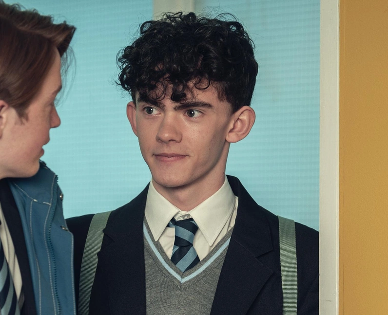 Charlie Spring | Heartstopper Wiki | Fandom