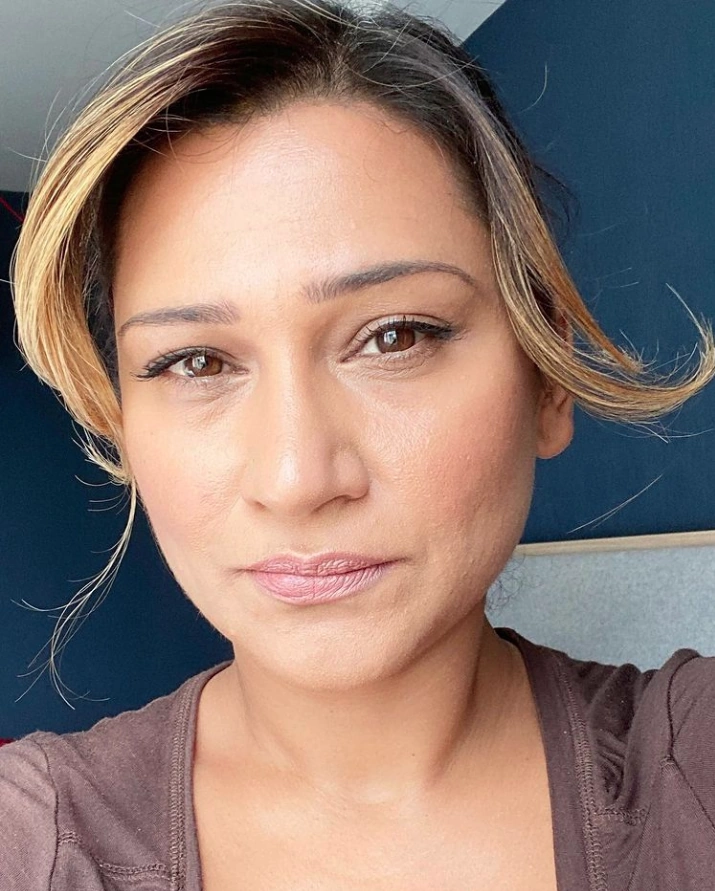 Chetna Pandya | Heartstopper Wiki | Fandom