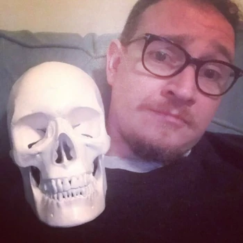 Adam Dee | Heartstopper Wiki | Fandom