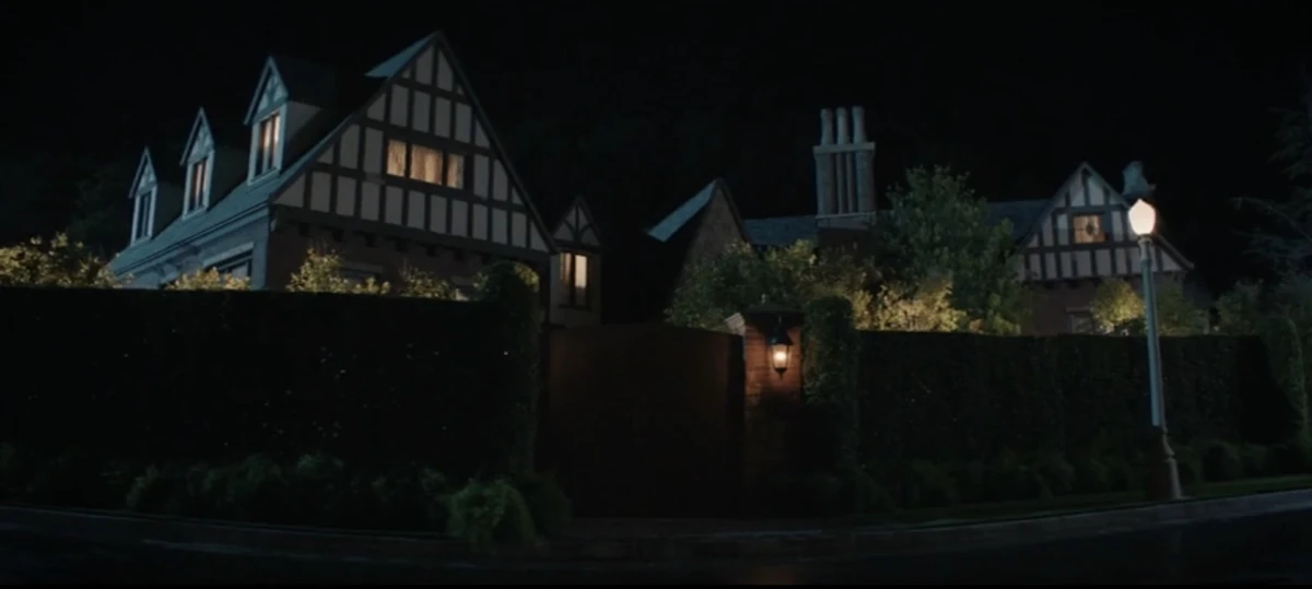 Duke Residence | Heathers Wiki | Fandom