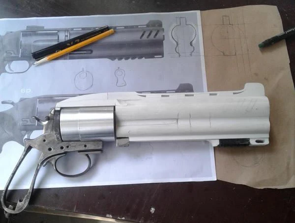 Hellboy's revolver (2019 film) | Hellboy Wiki | Fandom