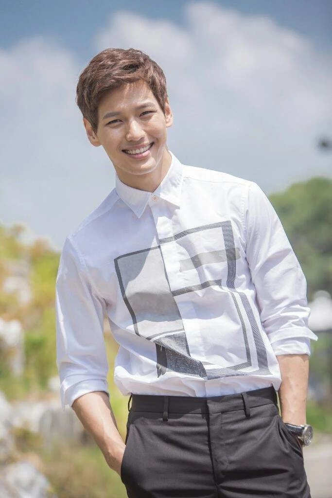 Go Doo-young | Hello My Twenties! Wiki | Fandom