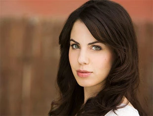 Holly Deveaux | Hemlock Grove Wiki | Fandom