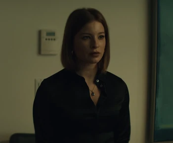 Leslie Larr | Heroes and Villains Wiki | Fandom