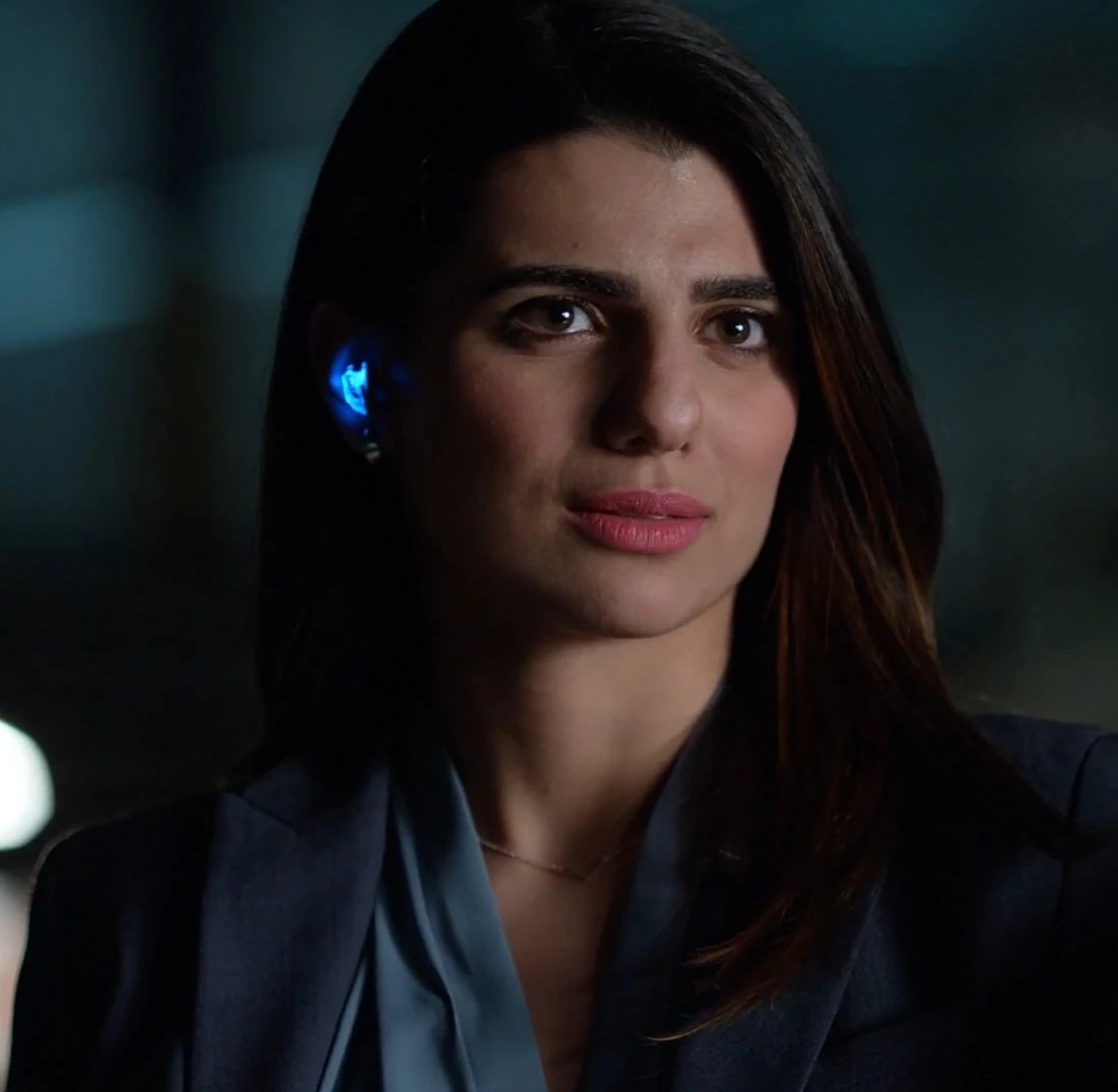 Beth Breen | Heroes and Villains Wiki | Fandom