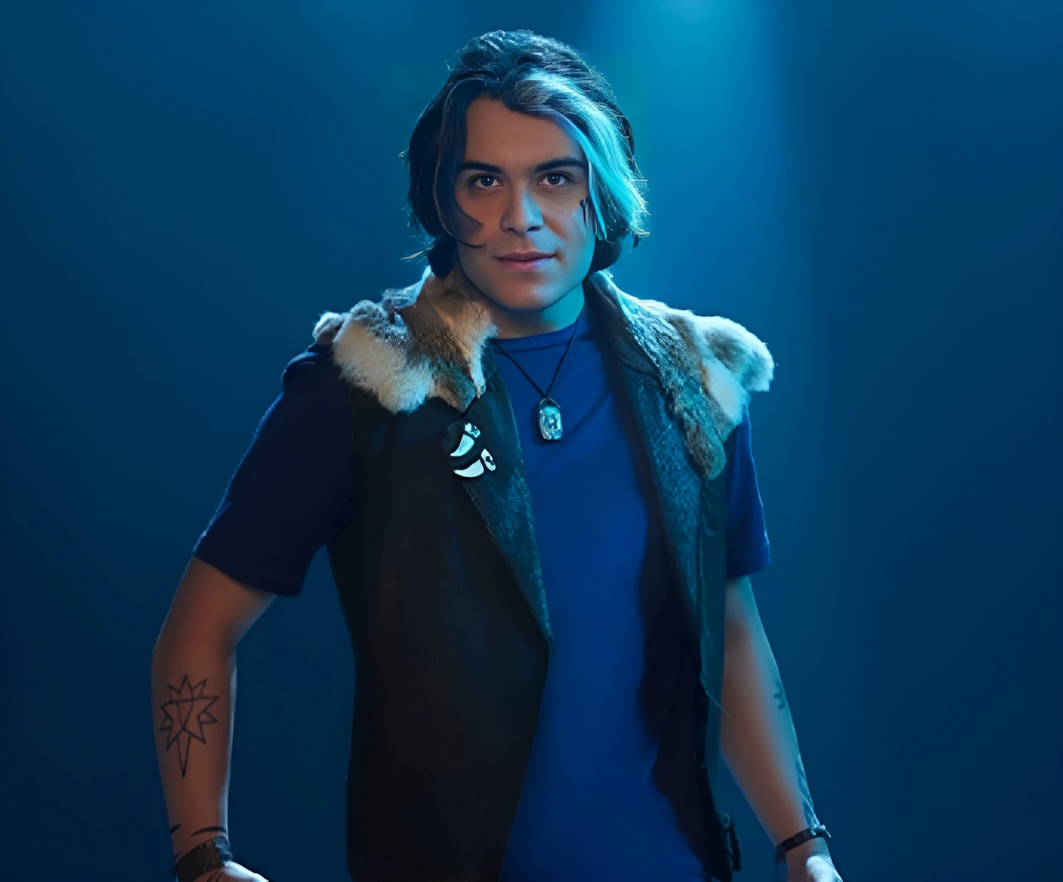 Wyatt Lykensen | Heroes and Villains Wiki | Fandom