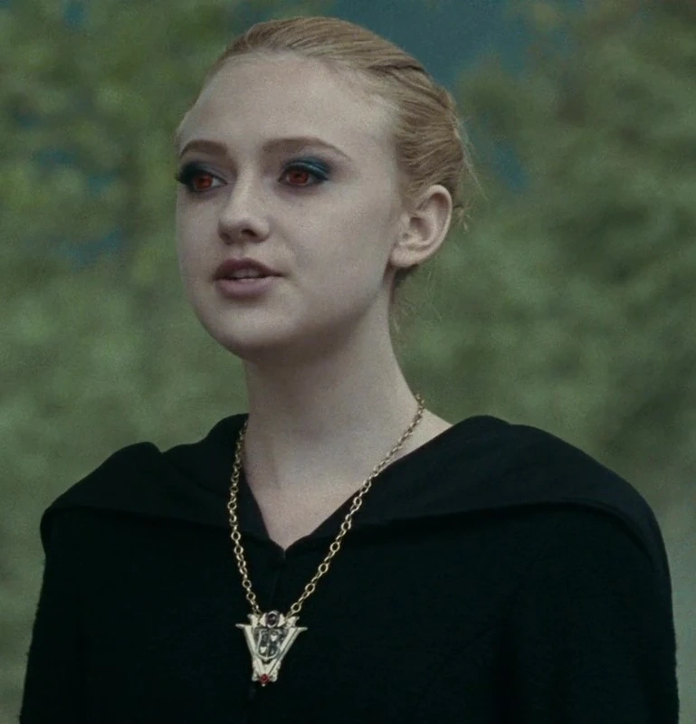 Jane (Twilight) | Heroes and Villains Wiki | Fandom