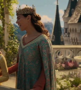 Good Queen (Snow White 2025) | Heroes and Villains Wiki | Fandom