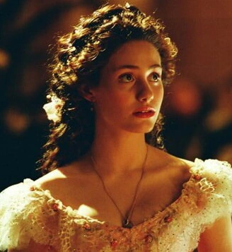 Christine Daaé | Heroes and Villains Wiki | Fandom