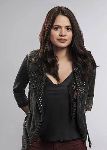 Mel Vera | Heroes and Villains Wiki | Fandom