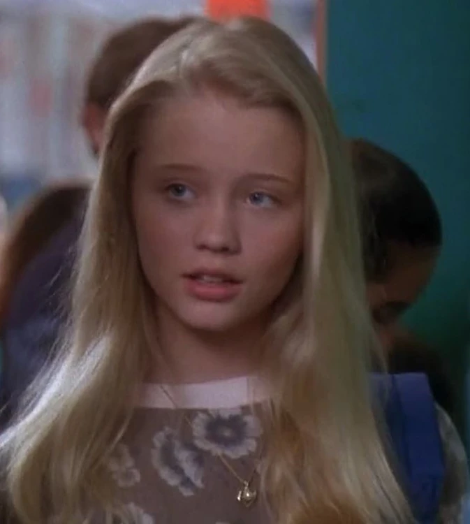 Amber Whitmire | Heroes and Villains Wiki | Fandom