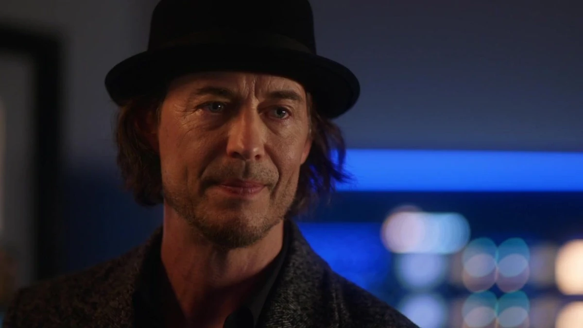 Harrison Sherloque Wells | Heroes and Villains Wiki | Fandom