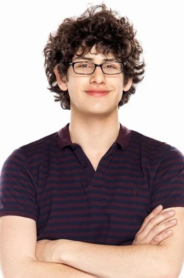 Robbie Shapiro | Heroes and Villains Wiki | Fandom