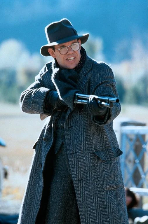 Oscar Wallace | Heroes/Villains Wiki | Fandom