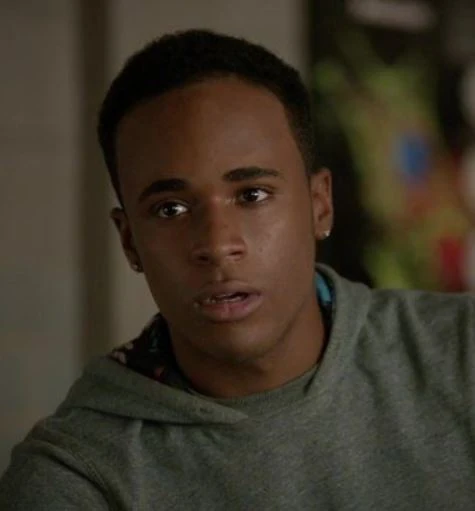 Mason Hewitt | Wiki Héros | Fandom