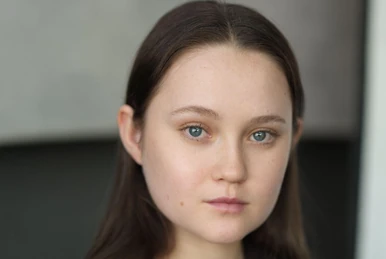 Daniel Huttlestone And Isabelle Allen