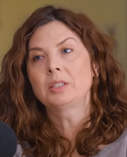 Hew's Mom | Hew Moran Wiki | Fandom