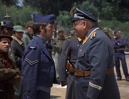 Kommandant Schultz | Hogan's Heroes | Fandom