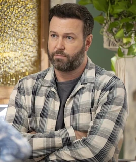 Ludo Radovic | High Potential Wiki | Fandom