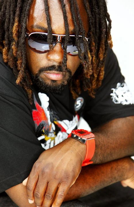 Mr Univerze (rapper) | Hip-Hop Database Wiki | Fandom