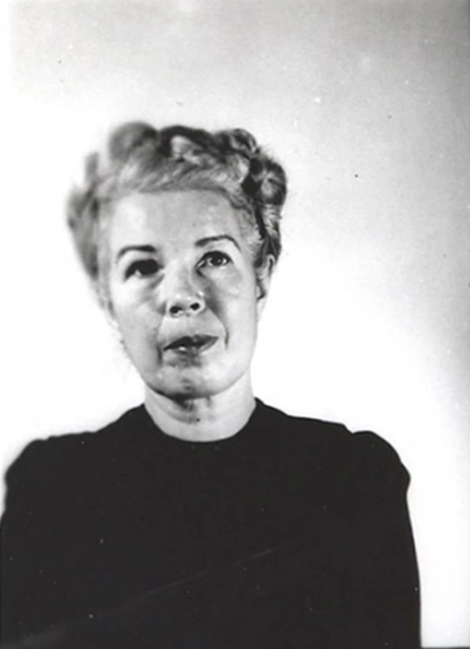 Mildred Gillars | Histor-Fiction Wiki | Fandom