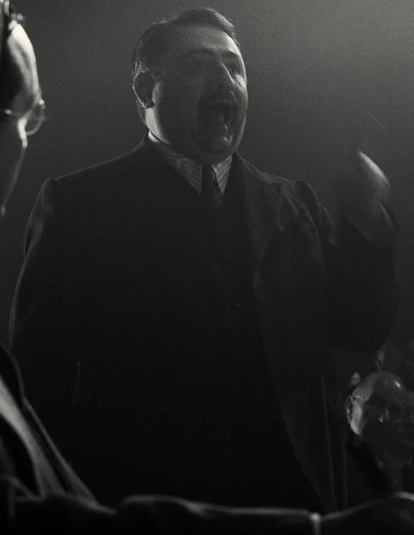 MacQueen | Historical films Wiki | Fandom