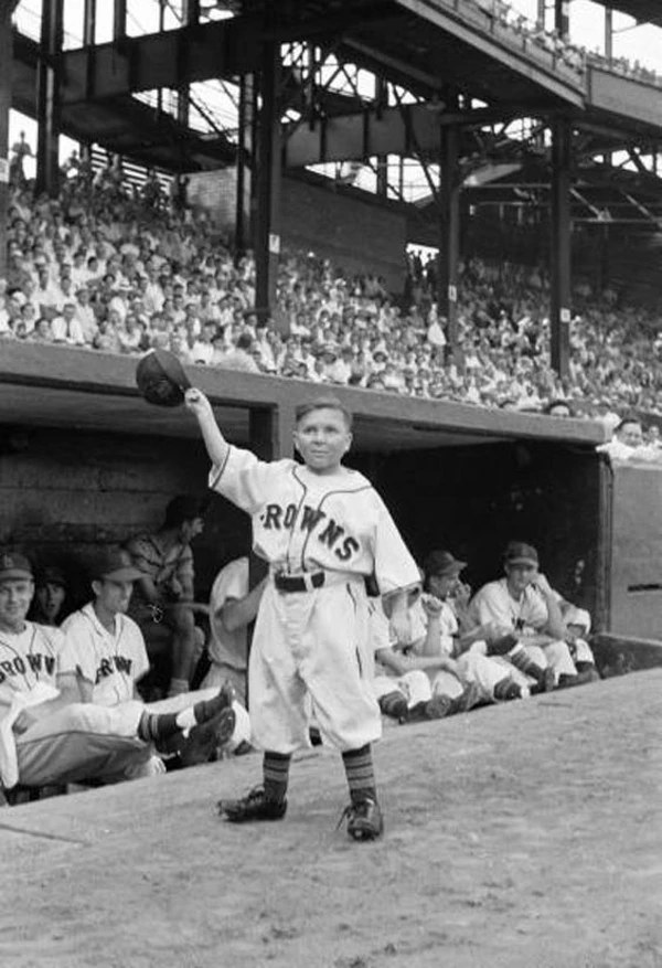 Eddie Gaedel | History Alive comic Wiki | Fandom