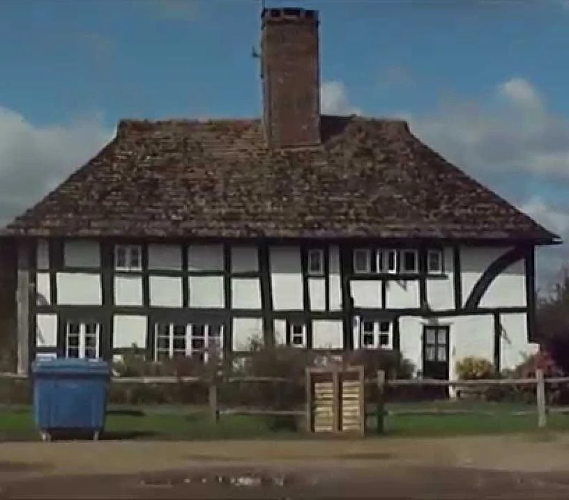 Arthur Dent's house | Hitchhikers | Fandom