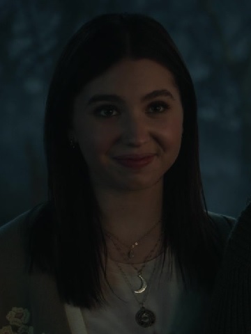 Cassie Traske | Hocus Pocus Wiki | Fandom