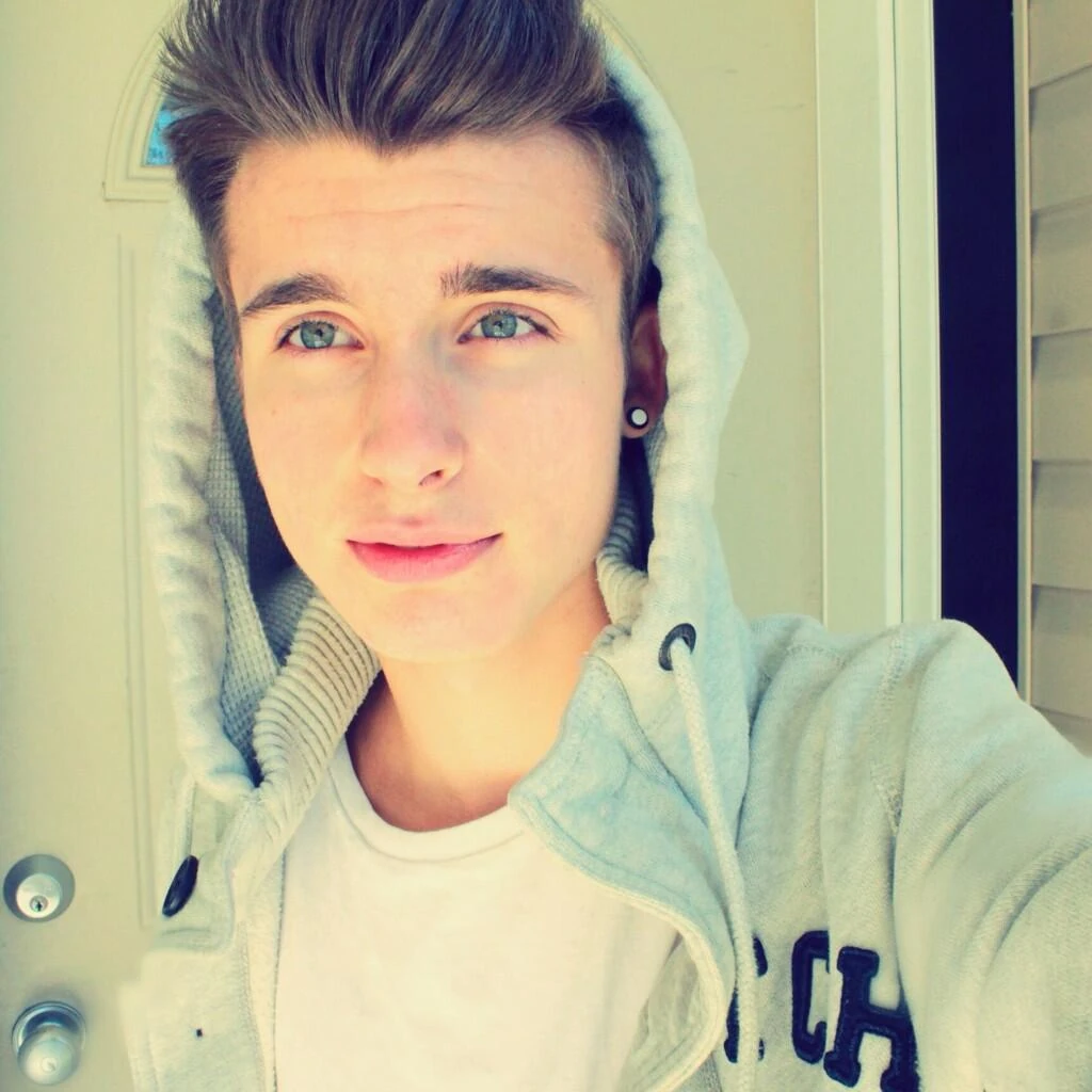 Weeklychris Eyes