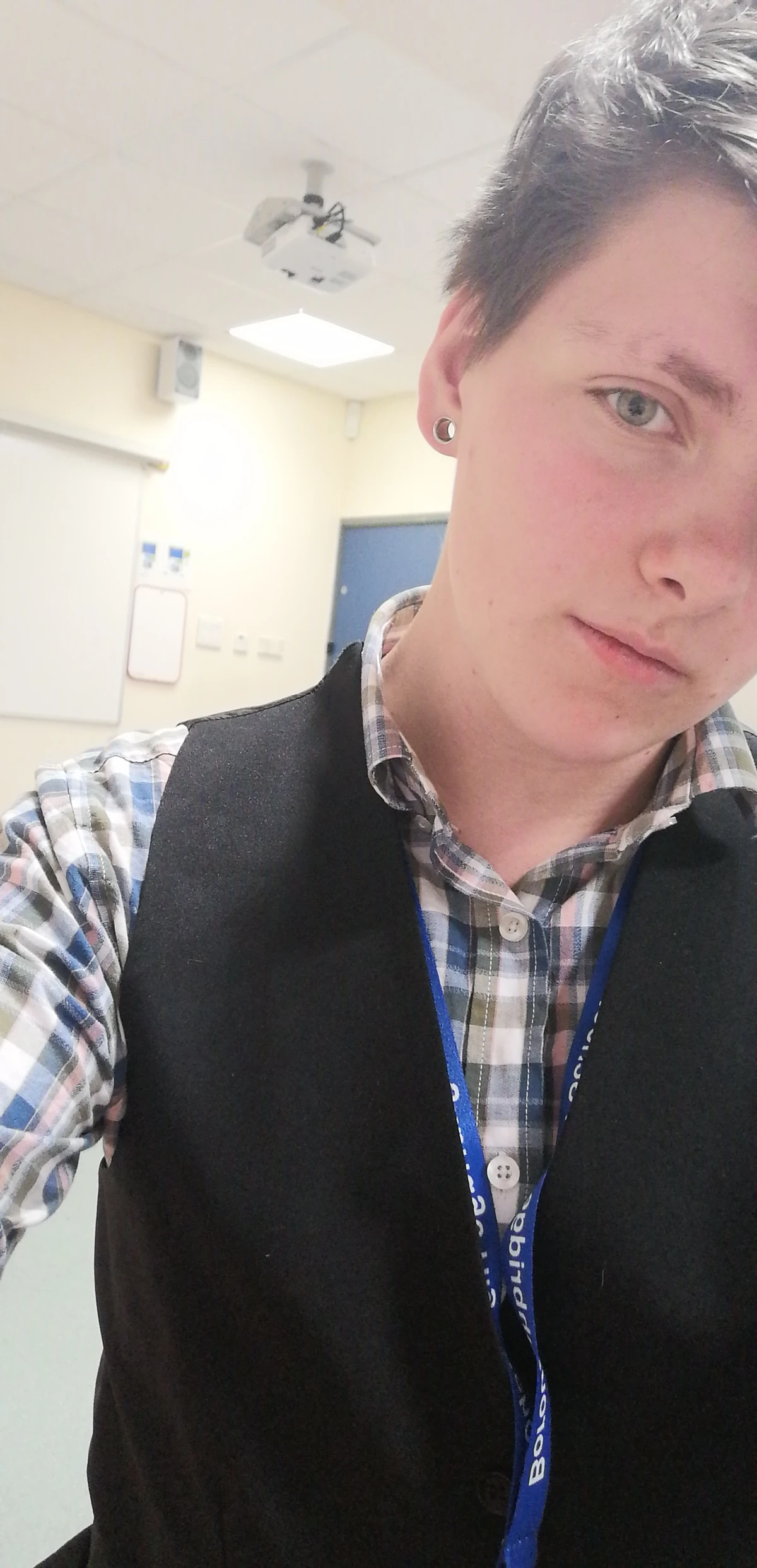 Professor Theo Dresden | Wizarding World of Tiktok Ocs Wiki | Fandom