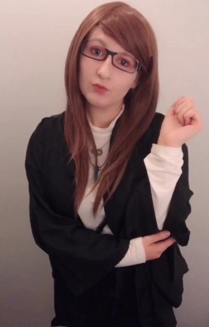 Professor Amelia Hivemind | Wizarding World of Tiktok Ocs Wiki | Fandom